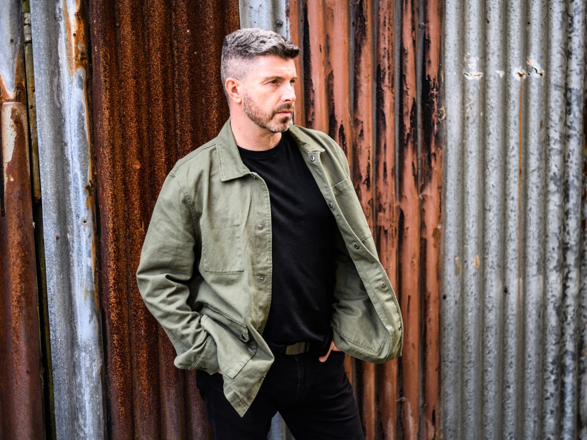 Soldier On by Lee Gilbert – M.T.V.rock