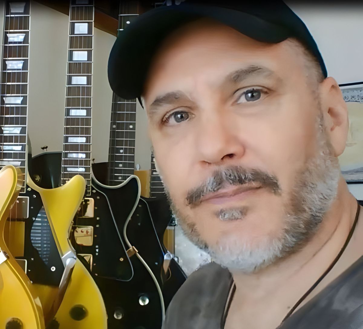 Mike Williams – M.T.V.rock